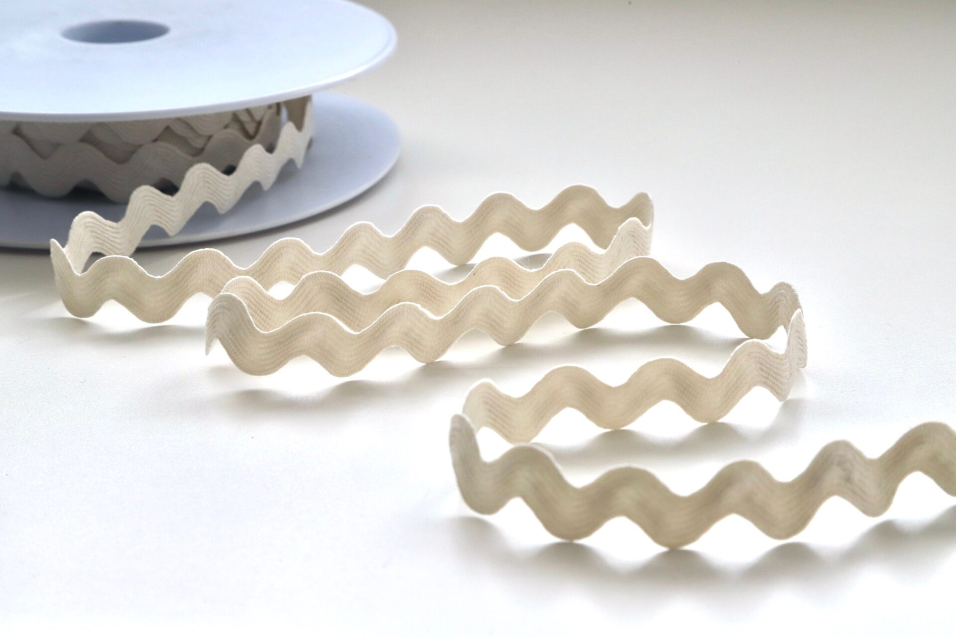 Ric Rac - 15mm Wide - Dot To Dot Studio