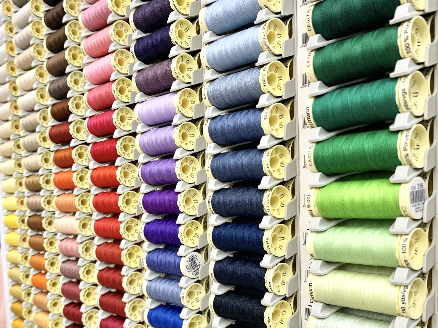 Matching Thread - 100m Gutermann Sew All Thread | Dot To Dot Studio