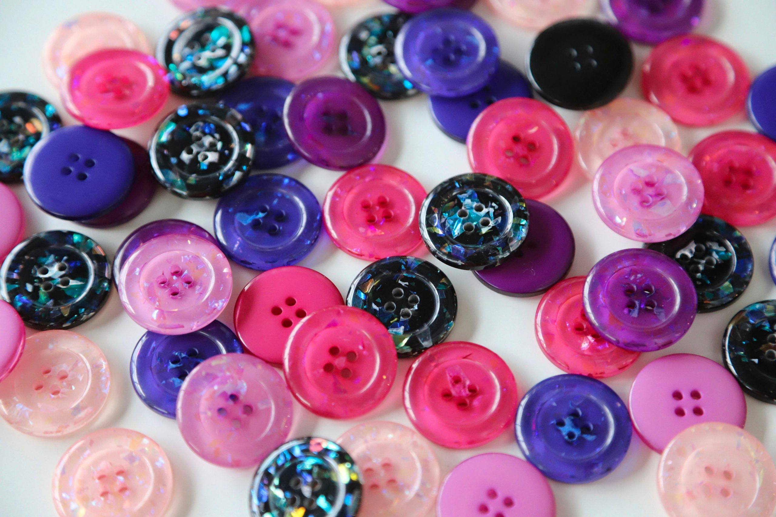 Chunky Plastic Iridescent Sparkle Buttons - 20mm & 26mm - Dot To Dot Studio