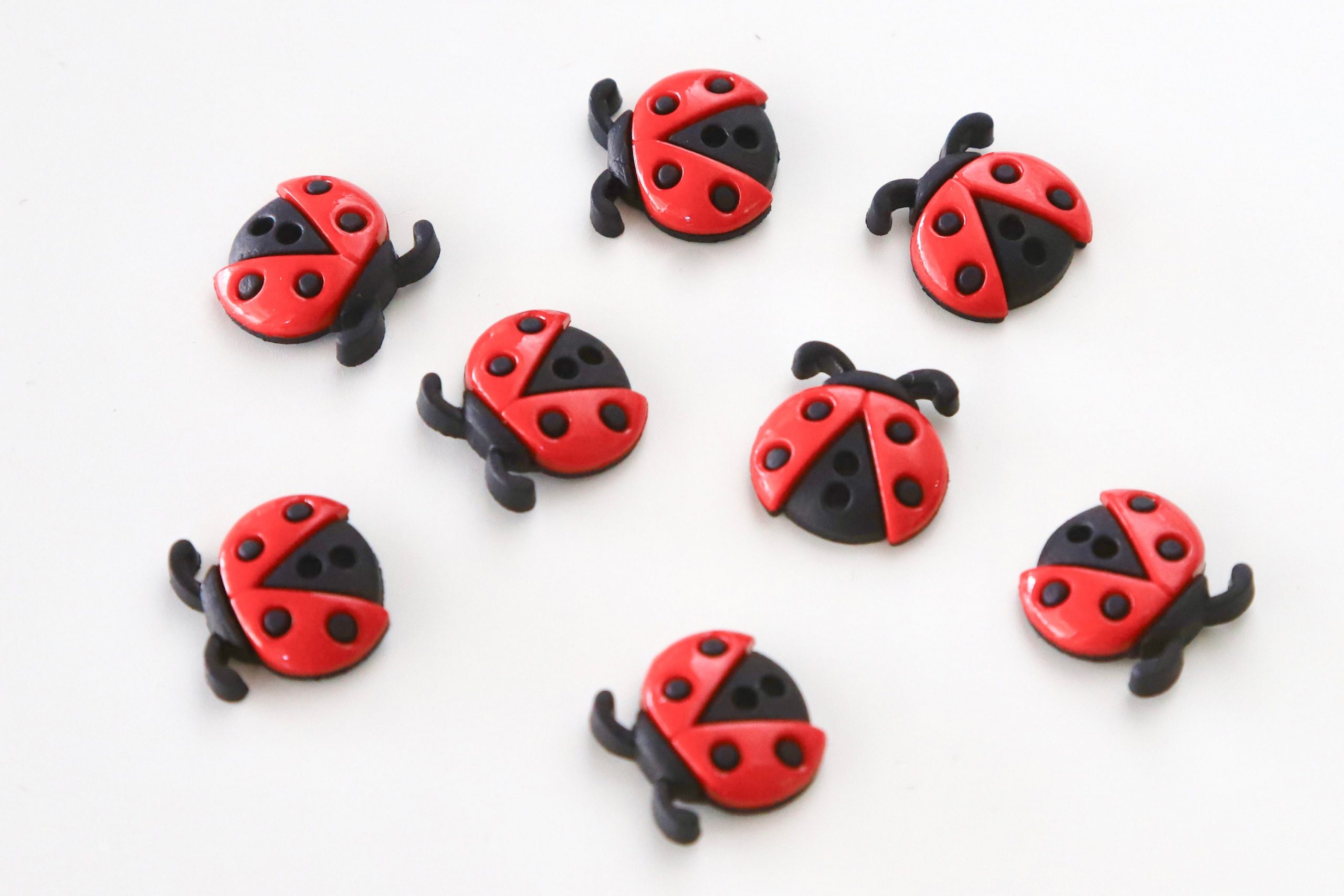 Cute Ladybirds - Set of 8 Novelty Buttons - 'Dress It Up' Buttons for ...