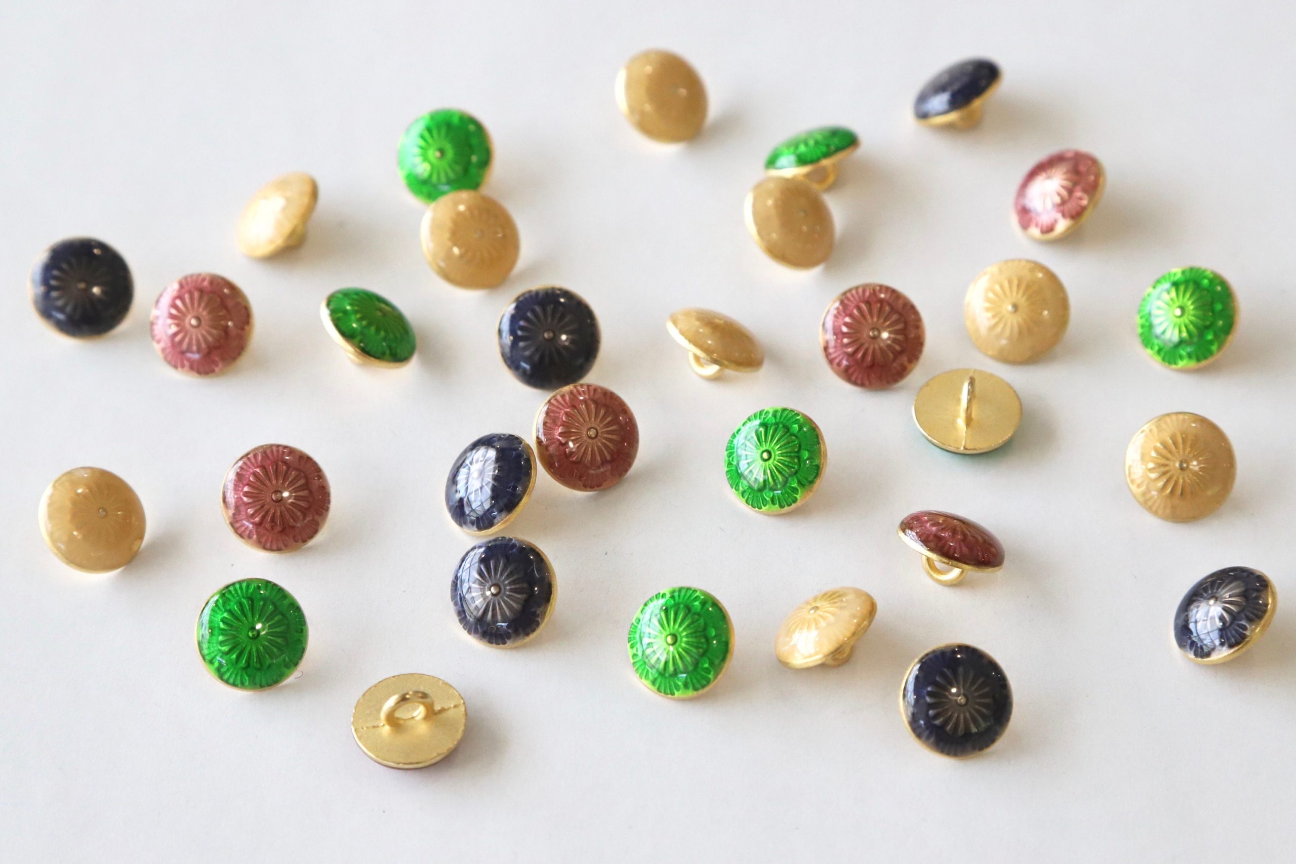 Exquisite Enamel Buttons - Floral Mandala - Gold with Green, Grey ...