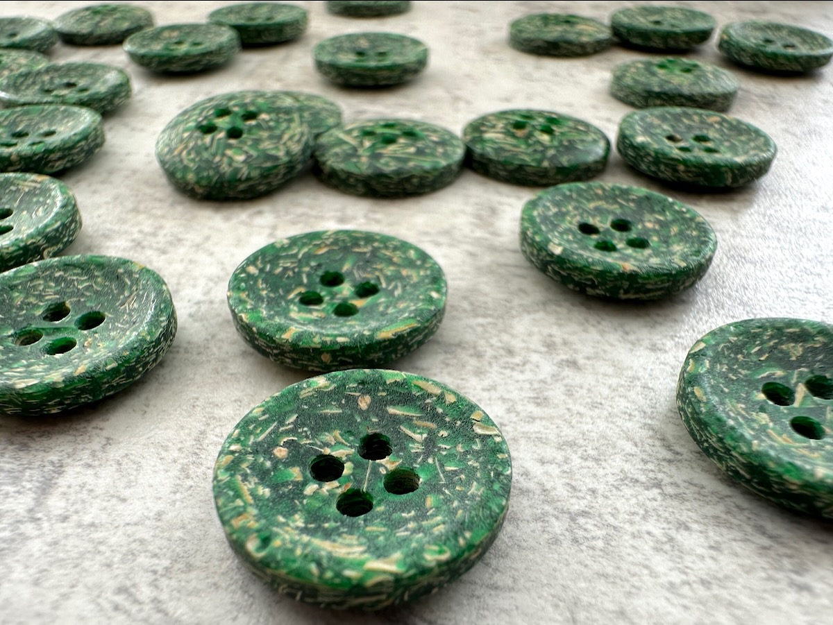 Rice Husk Buttons - Green | Dot To Dot Studio
